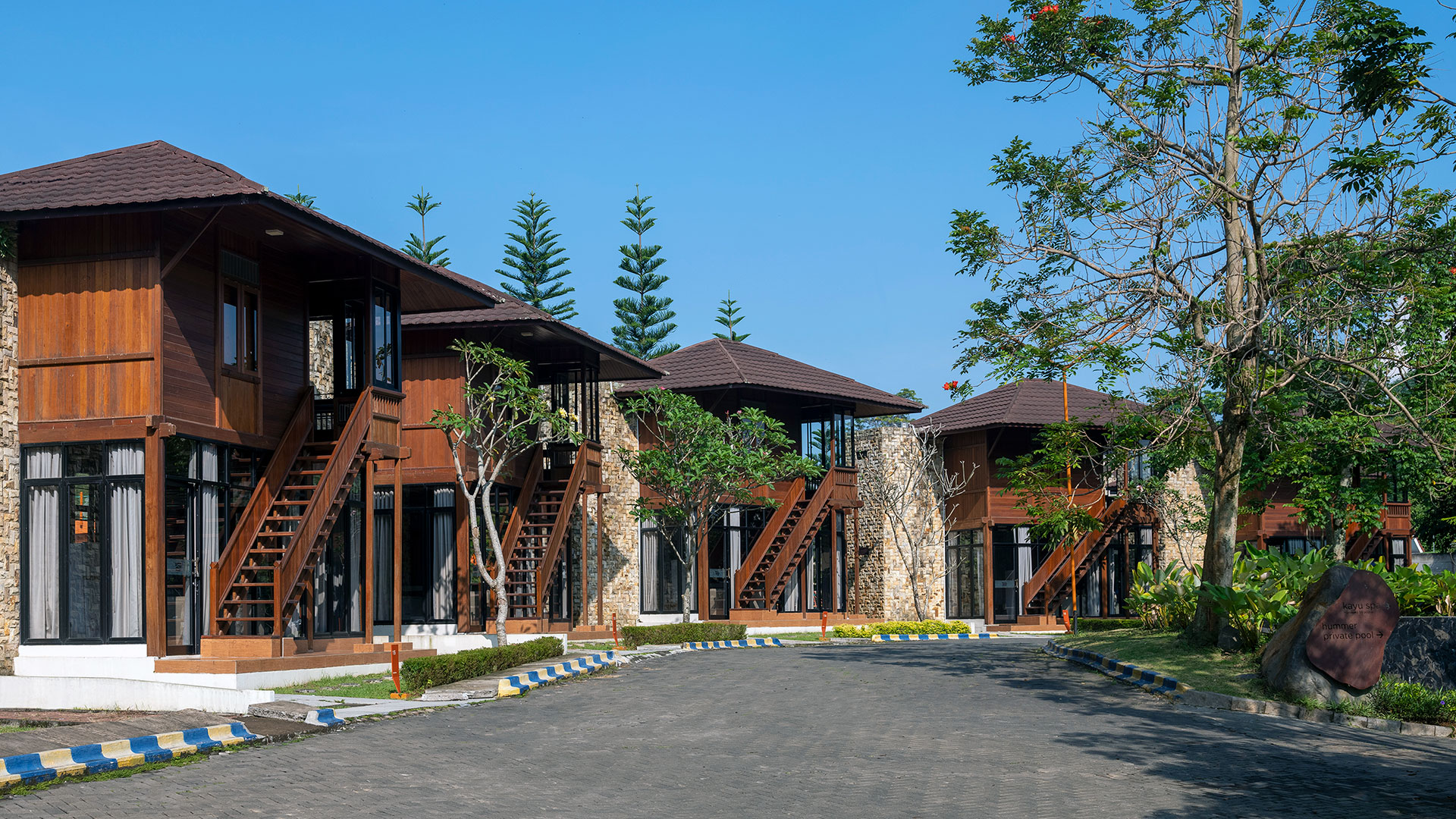 JHL Collections Hotels & Resorts - Official Website | JHL Collections